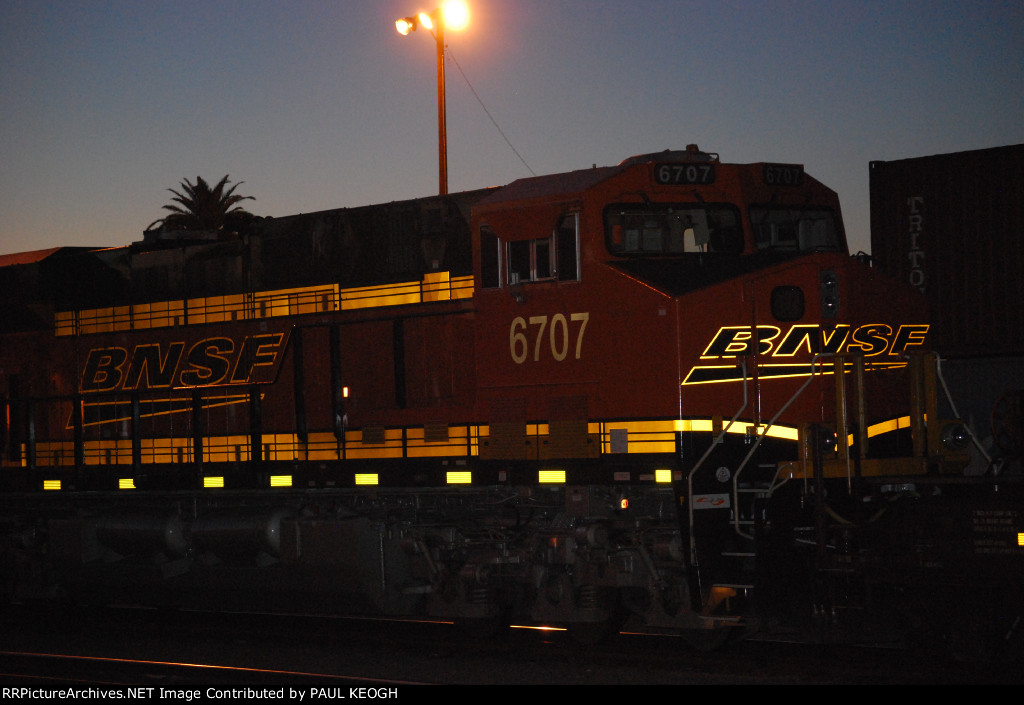 My Flash Lights up BNSF 6707 as she sits on Main 1 waiting for a Crew to take her west towards ...